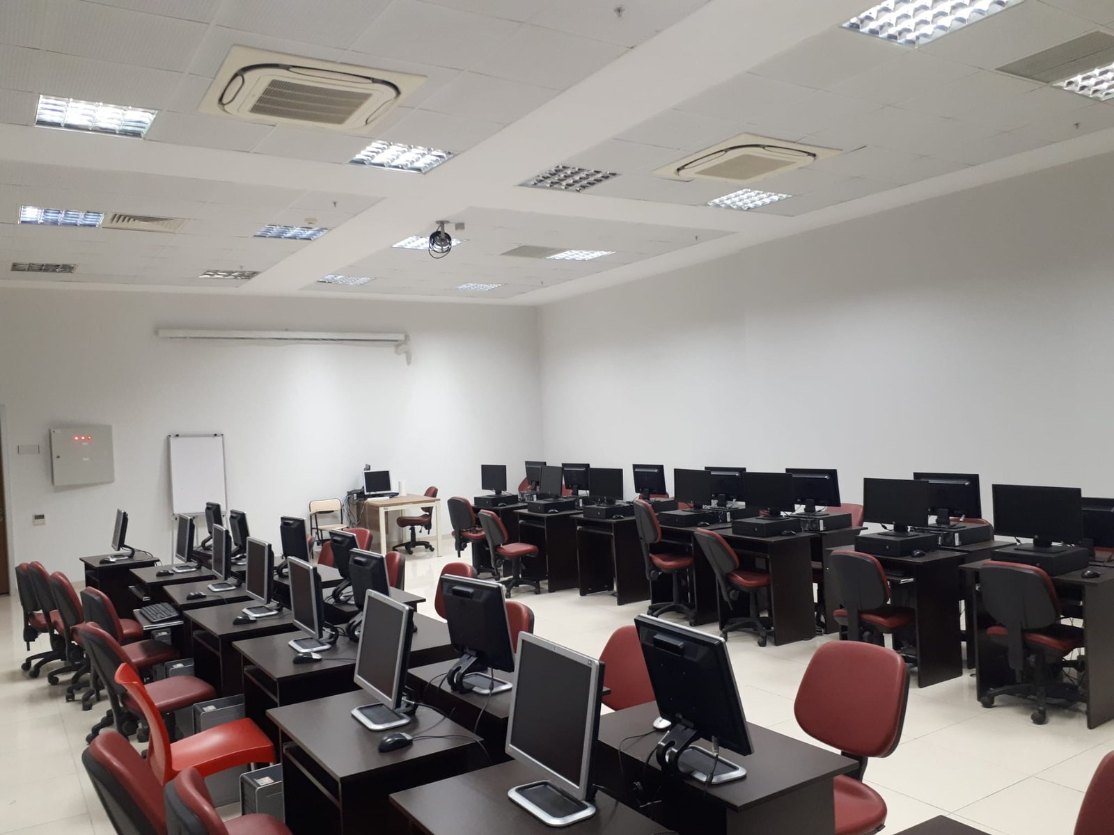 تعرف على جامعة مرمرة Marmara University في تركيا تعرف على جامعة مرمرة Marmara University في تركيا